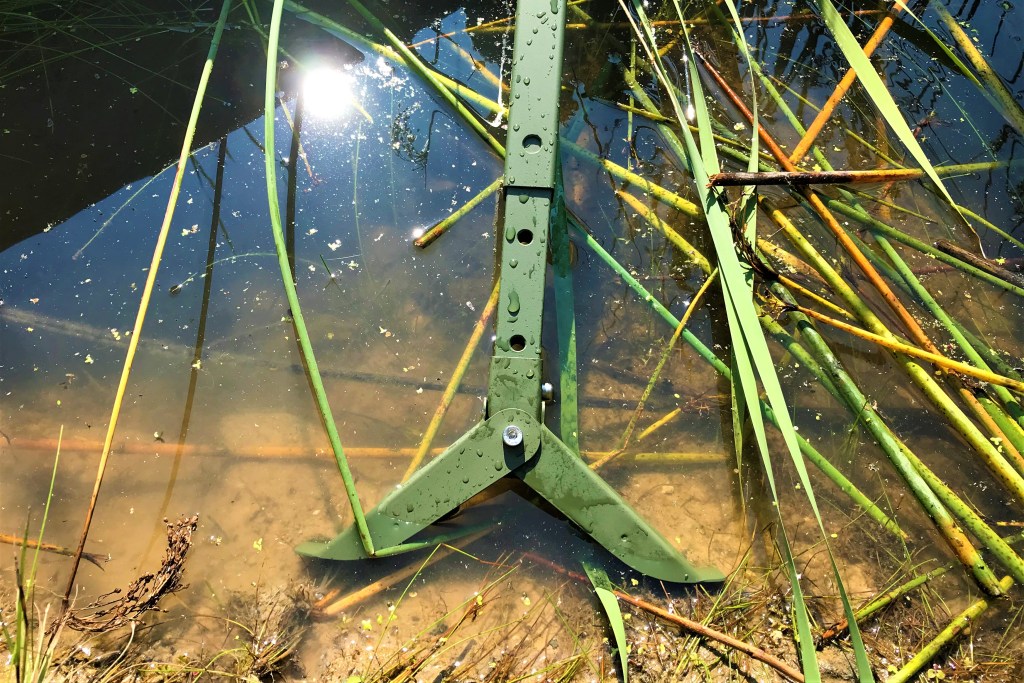 Duck foot push pole with telescopic handle - Meritt Products, LLC